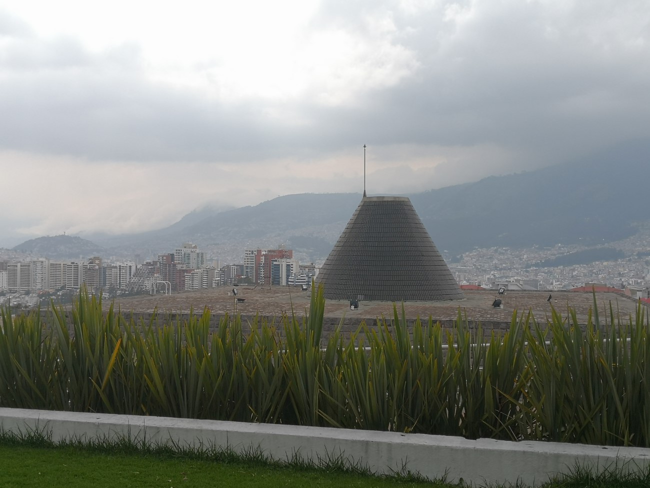 La Capilla del Hombre | Quito, Ecuador | NoRouteExplore.dk